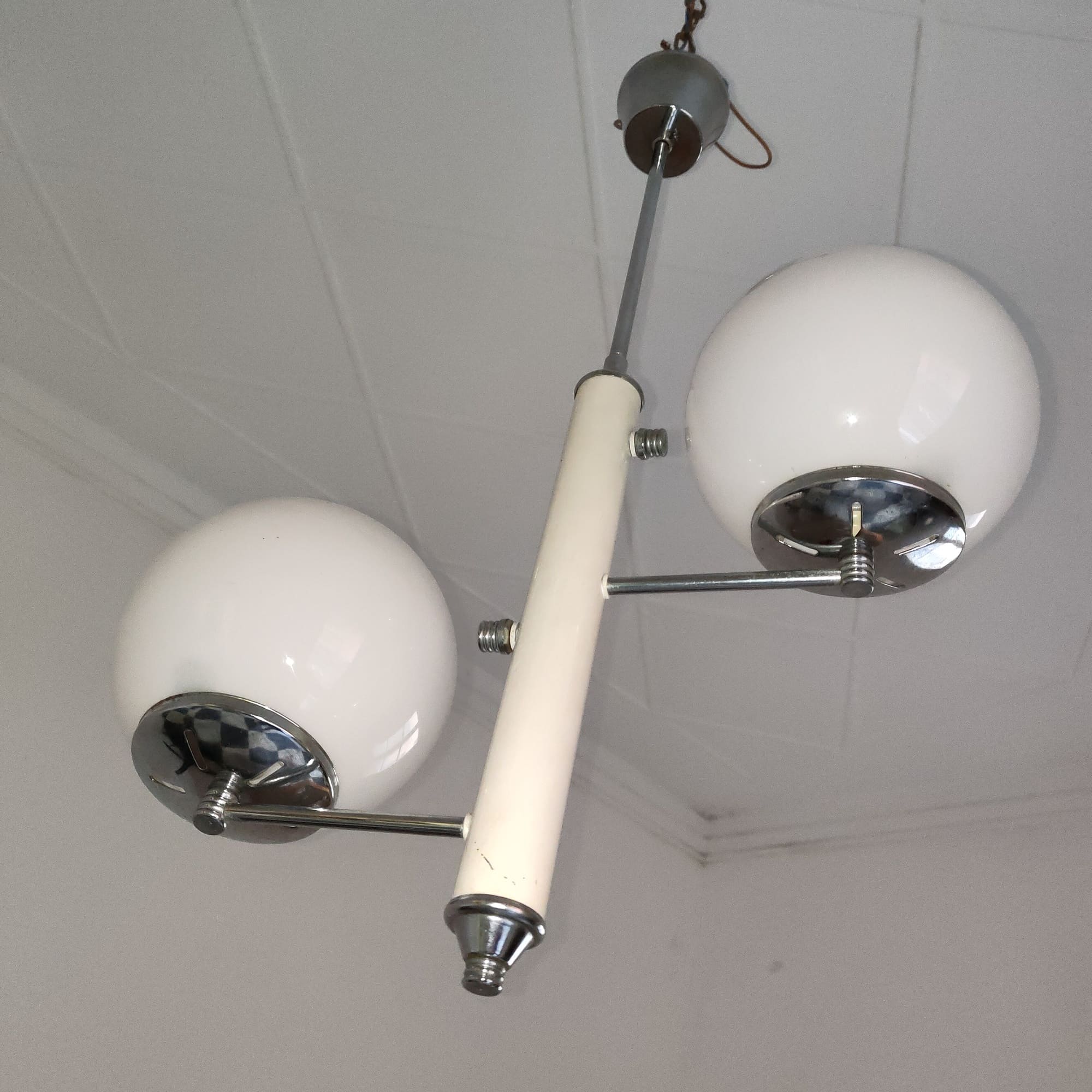 70s chandelier 2 lights with bowls in white opaline - Visioni d'Epoca